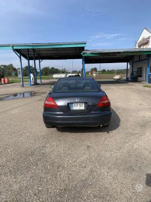 Grey Honda Accord 2003 in Sakiai, with an engine capacity of 2.35 L and mileage of 283 thousand km for 2800 €, photo 5 on AUTOMOTO.COM.LV