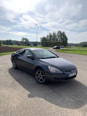 Grey Honda Accord 2003 in Sakiai, with an engine capacity of 2.35 L and mileage of 283 thousand km for 2800 €, photo 8 on AUTOMOTO.COM.LV
