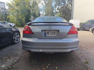 Pelēks Honda Accord 2004 Kauņa, ar dzinēja tilpumu 3.00 L un nobraukumu 247 tūkst. km par 1000 €, foto 6 vietnē AUTOMOTO.COM.LV