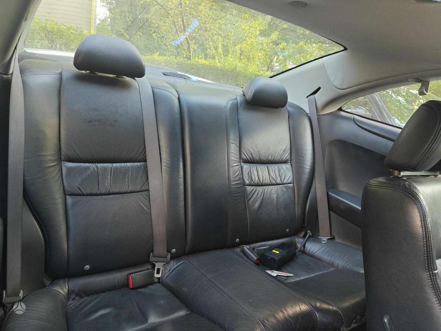 Pelēks Honda Accord 2004 Kauņa, ar dzinēja tilpumu 3.00 L un nobraukumu 247 tūkst. km par 1000 €, foto 15 vietnē AUTOMOTO.COM.LV
