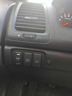 Pelēks Honda Accord 2004 Kauņa, ar dzinēja tilpumu 3.00 L un nobraukumu 247 tūkst. km par 1000 €, foto 17 vietnē AUTOMOTO.COM.LV