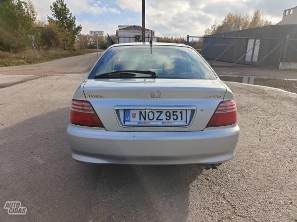 Grey Honda Accord 2002 in Vilnius, with an engine capacity of 1.80 L and mileage of 312 thousand km for 1200 €, photo 6 on AUTOMOTO.COM.LV
