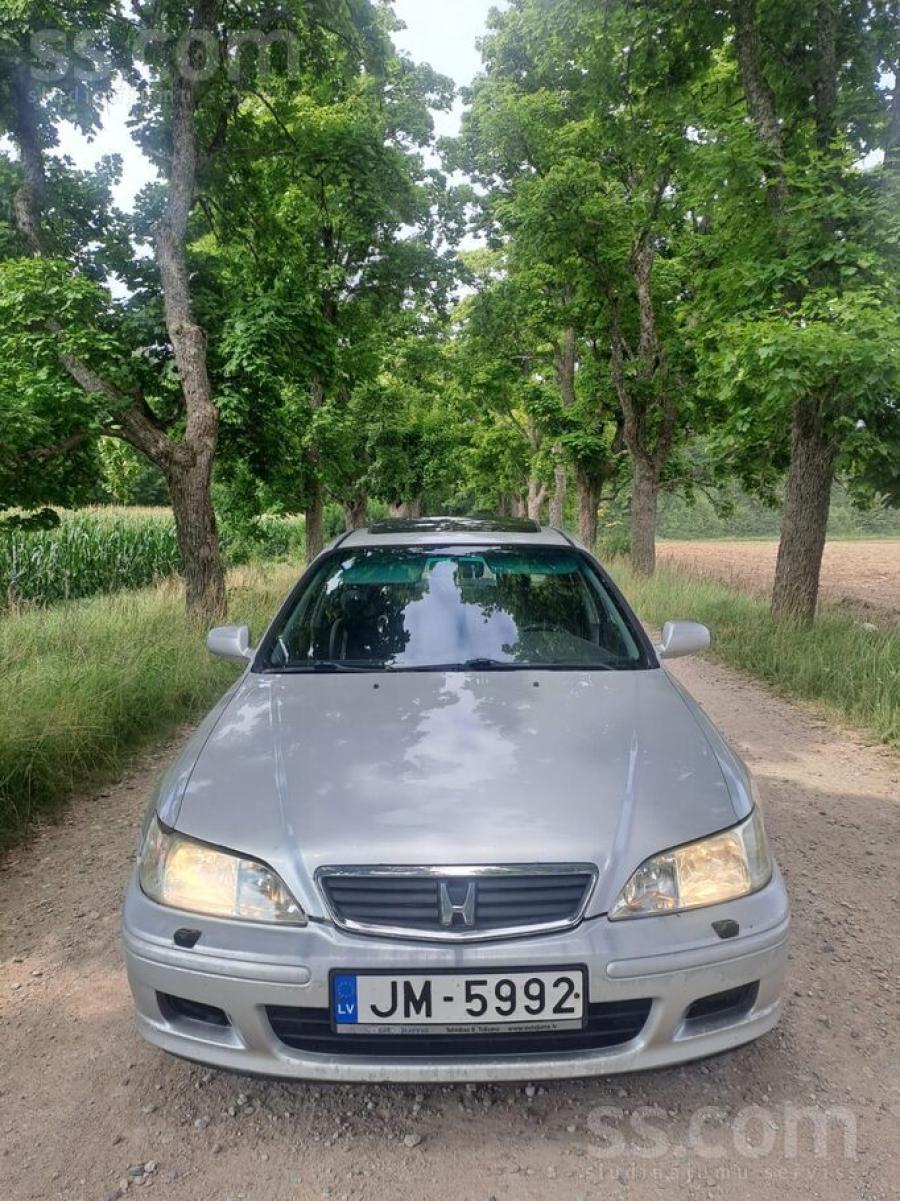 Grey Honda Accord 1998 in Tukums, with an engine capacity of 1.80 L and mileage of 318 thousand km for 1200 €, photo 4 on AUTOMOTO.COM.LV