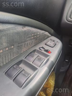 Grey Honda Accord 1998 in Tukums, with an engine capacity of 1.80 L and mileage of 318 thousand km for 1200 €, photo 10 on AUTOMOTO.COM.LV
