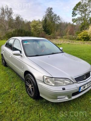 Grey Honda Accord 1998 in Tukums, with an engine capacity of 1.80 L and mileage of 318 thousand km for 1350 €, photo 7 on AUTOMOTO.COM.LV