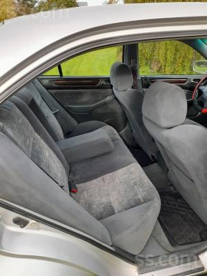 Grey Honda Accord 1998 in Tukums, with an engine capacity of 1.80 L and mileage of 318 thousand km for 1350 €, photo 8 on AUTOMOTO.COM.LV