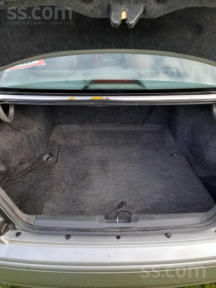 Grey Honda Accord 1998 in Tukums, with an engine capacity of 1.80 L and mileage of 318 thousand km for 1350 €, photo 11 on AUTOMOTO.COM.LV
