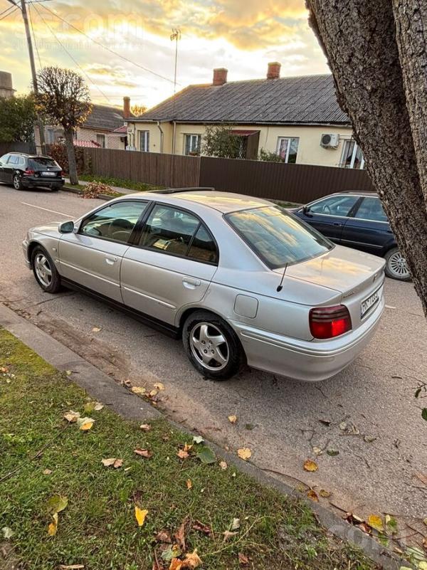 Grey Honda Accord 1999 in Kraslava, with an engine capacity of 1.80 L and mileage of 304 thousand km for 1200 €, photo 7 on AUTOMOTO.COM.LV