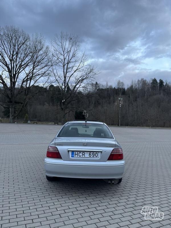 Pelēks Honda Accord 2002 Viļņa, ar dzinēja tilpumu 2.30 L un nobraukumu 314 tūkst. km par 900 €, foto 8 vietnē AUTOMOTO.COM.LV