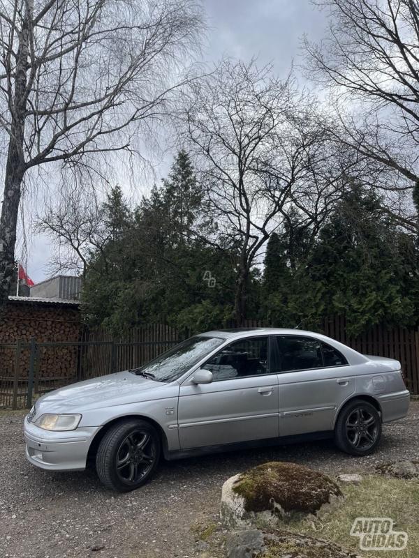 Pelēks Honda Accord 2002 Viļņa, ar dzinēja tilpumu 2.30 L un nobraukumu 314 tūkst. km par 900 €, foto 9 vietnē AUTOMOTO.COM.LV