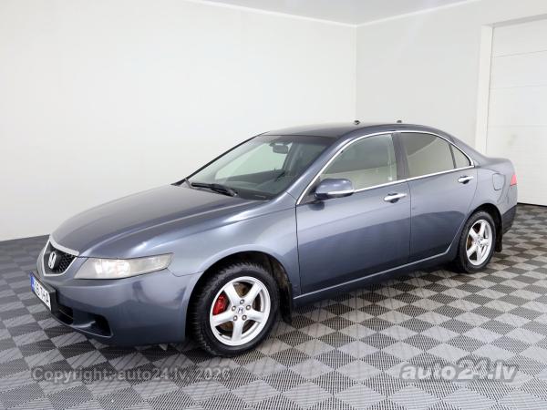 Grey Honda Accord 2003 in Tallinn, with an engine capacity of 2.00 L and mileage of 392 thousand km for 999 €, photo 2 on AUTOMOTO.COM.LV