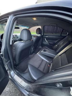 Grey Honda Accord 2003 in Vilnius, with an engine capacity of 2.35 L and mileage of 274 thousand km for 1400 €, photo 12 on AUTOMOTO.COM.LV