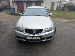 Grey Honda Accord 2004 in Kaunas, with an engine capacity of 2.20 L and mileage of 285 thousand km for 2200 €, photo  on AUTOMOTO.COM.LV
