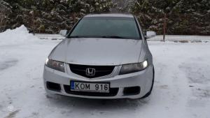 Pelēks Honda Accord 2004 Šauļi, ar dzinēja tilpumu 2.20 L un nobraukumu 450 tūkst. km par 1500 €, foto 6 vietnē AUTOMOTO.COM.LV