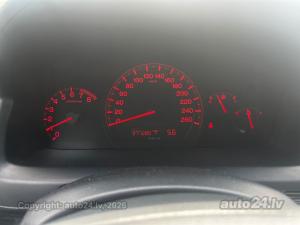 Grey Honda Accord 2004 in Tallinn, with an engine capacity of 2.00 L and mileage of 377 thousand km for 1400 €, photo 6 on AUTOMOTO.COM.LV
