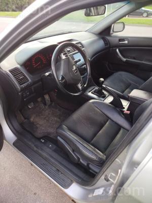 Grey Honda Accord 2004 in Jelgava, with an engine capacity of 2.20 L and mileage of 0 thousand km for 1000 €, photo  on AUTOMOTO.COM.LV