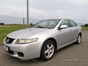 Pelēks Honda Accord 2004 Tartu, ar dzinēja tilpumu 2.00 L un nobraukumu 260 tūkst. km par 990 €, foto  vietnē AUTOMOTO.COM.LV