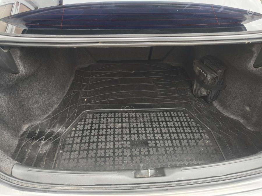 Pelēks Honda Accord 2004 Ignalina, ar dzinēja tilpumu 2.20 L un nobraukumu 275 tūkst. km par 1900 €, foto 21 vietnē AUTOMOTO.COM.LV