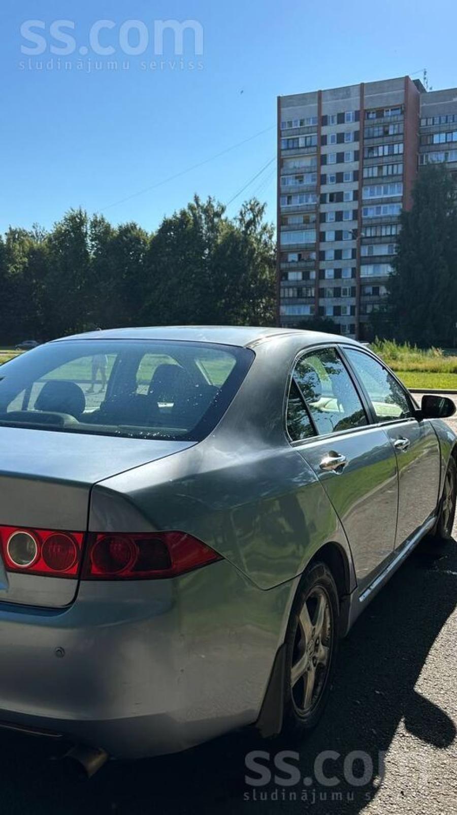 Pelēks Honda Accord 2005 Rīga, ar dzinēja tilpumu 2.00 L un nobraukumu 313 tūkst. km par 2050 €, foto 6 vietnē AUTOMOTO.COM.LV