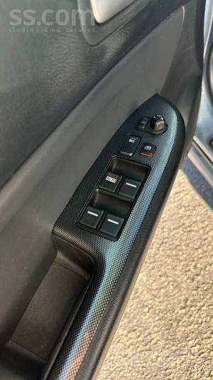 Pelēks Honda Accord 2005 Rīga, ar dzinēja tilpumu 2.00 L un nobraukumu 313 tūkst. km par 2050 €, foto 16 vietnē AUTOMOTO.COM.LV