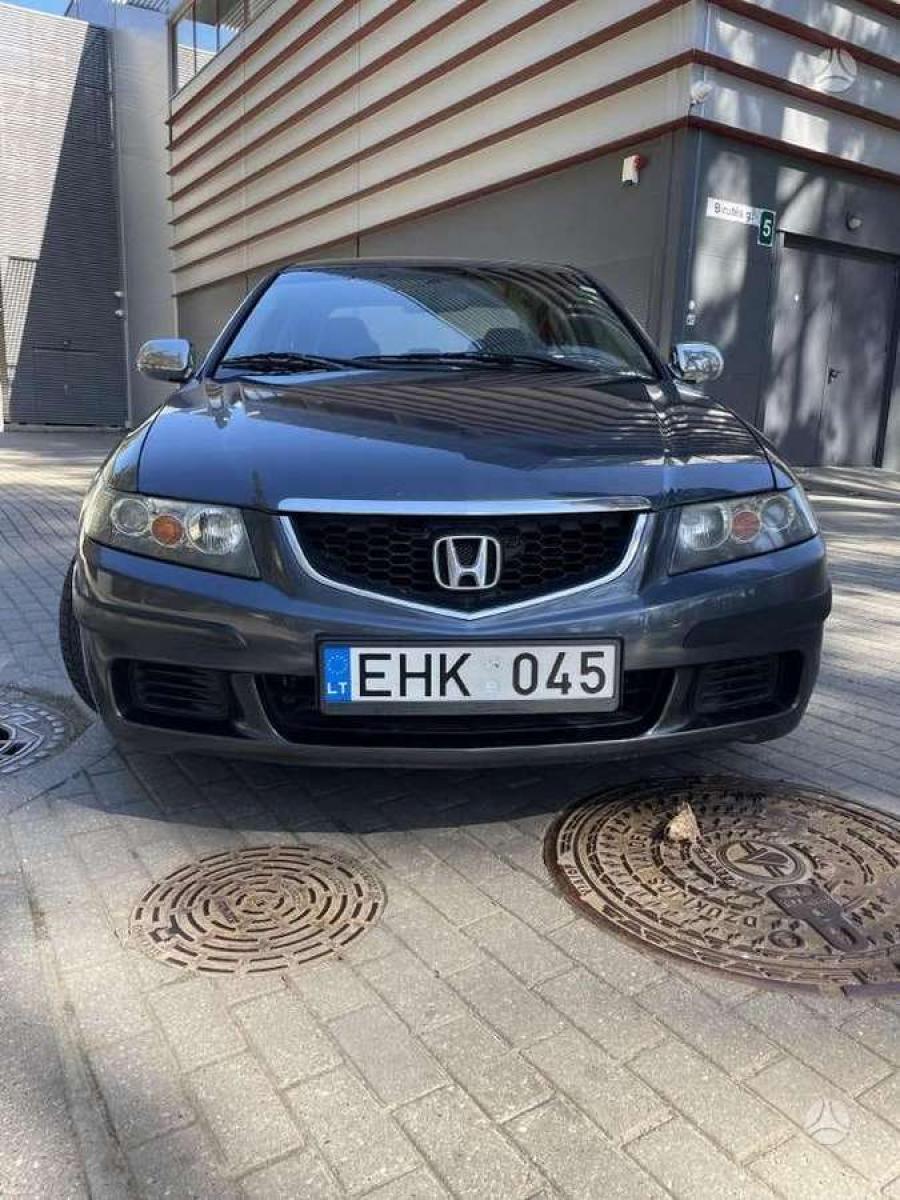 Серый Хонда Аккорд 2005 в Алитус, объемом двигателя 2.00 л и пробегом 270 тыс. км за 3300 €, фото 4 на AUTOMOTO.COM.LV