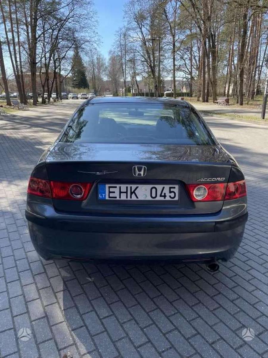 Серый Хонда Аккорд 2005 в Алитус, объемом двигателя 2.00 л и пробегом 270 тыс. км за 3300 €, фото 6 на AUTOMOTO.COM.LV