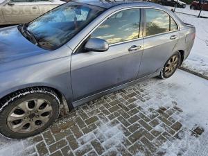 Pelēks Honda Accord 2006 Rīga, ar dzinēja tilpumu 2.40 L un nobraukumu 415 tūkst. km par 1200 €, foto 6 vietnē AUTOMOTO.COM.LV