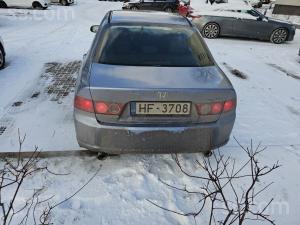 Pelēks Honda Accord 2006 Rīga, ar dzinēja tilpumu 2.40 L un nobraukumu 415 tūkst. km par 1200 €, foto 8 vietnē AUTOMOTO.COM.LV