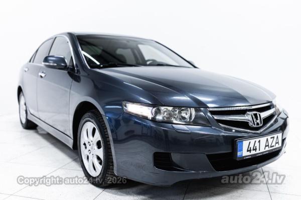 Grey Honda Accord 2006 in Tallinn, with an engine capacity of 2.00 L and mileage of 243 thousand km for 2999 €, photo 1 on AUTOMOTO.COM.LV