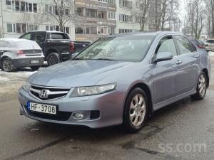 Pelēks Honda Accord 2006 Rīga, ar dzinēja tilpumu 2.40 L un nobraukumu 0 tūkst. km par 1390 €, foto 2 vietnē AUTOMOTO.COM.LV