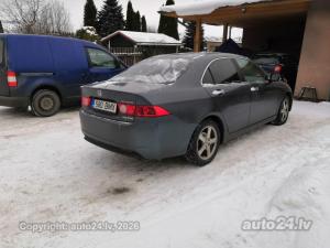 Pelēks Honda Accord 2006 Pērnava, ar dzinēja tilpumu 2.20 L un nobraukumu 372 tūkst. km par 999 €, foto 2 vietnē AUTOMOTO.COM.LV