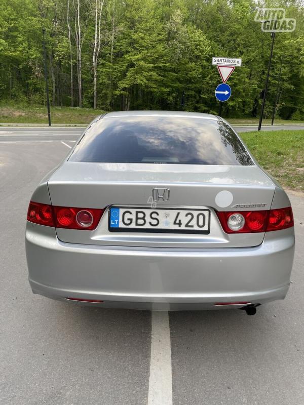 Pelēks Honda Accord 2006 Alīta, ar dzinēja tilpumu 2.00 L un nobraukumu 370 tūkst. km par 2100 €, foto 6 vietnē AUTOMOTO.COM.LV