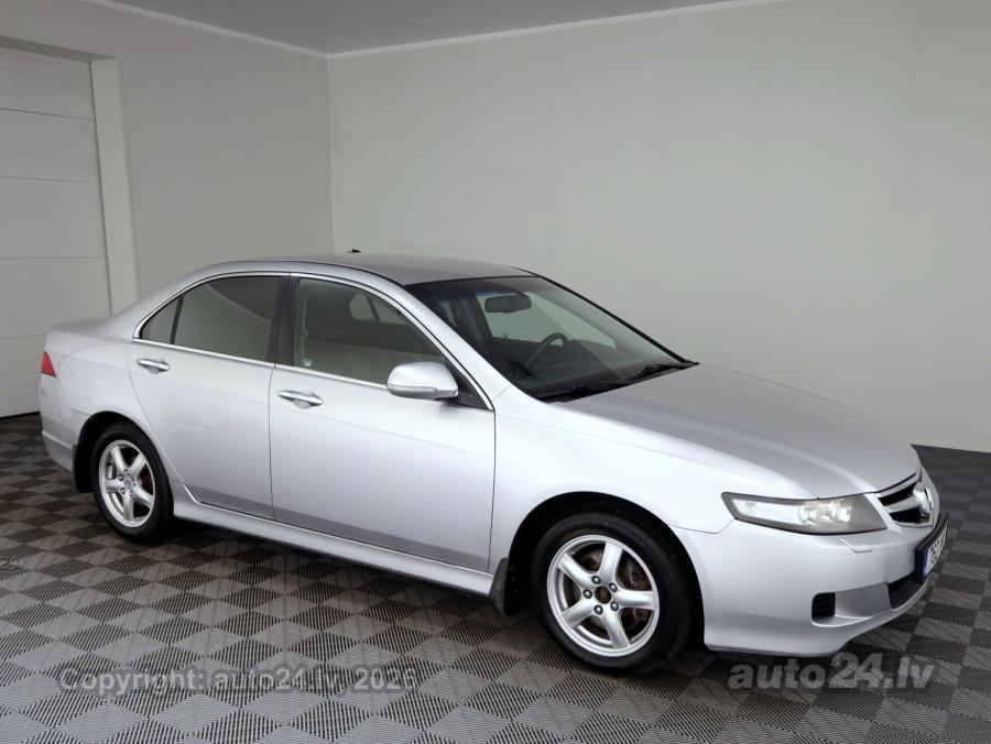 Серый Хонда Аккорд 2006 в Таллин, объемом двигателя 2.00 л и пробегом 286 тыс. км за 1299 €, фото 1 на AUTOMOTO.COM.LV