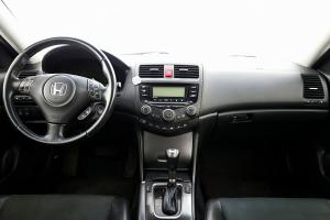 Pelēks Honda Accord 2006 Tallina, ar dzinēja tilpumu 2.00 L un nobraukumu 286 tūkst. km par 1299 €, foto 6 vietnē AUTOMOTO.COM.LV