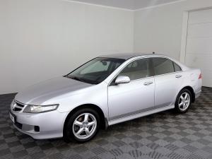 Pelēks Honda Accord 2006 Tallina, ar dzinēja tilpumu 2.00 L un nobraukumu 286 tūkst. km par 1299 €, foto 10 vietnē AUTOMOTO.COM.LV