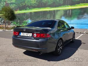 Grey Honda Accord 2006 in Tallinn, with an engine capacity of 2.00 L and mileage of 241 thousand km for 1750 €, photo 6 on AUTOMOTO.COM.LV