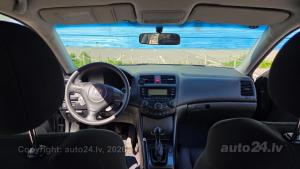 Grey Honda Accord 2006 in Tallinn, with an engine capacity of 2.00 L and mileage of 241 thousand km for 1750 €, photo 14 on AUTOMOTO.COM.LV