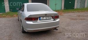 Grey Honda Accord 2006 in Riga, with an engine capacity of 2.00 L and mileage of 280 thousand km for 1800 €, photo 3 on AUTOMOTO.COM.LV
