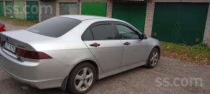 Grey Honda Accord 2006 in Riga, with an engine capacity of 2.00 L and mileage of 280 thousand km for 1800 €, photo 4 on AUTOMOTO.COM.LV