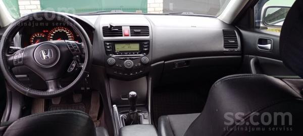 Pelēks Honda Accord 2006 Rīga, ar dzinēja tilpumu 2.00 L un nobraukumu 280 tūkst. km par 1800 €, foto 7 vietnē AUTOMOTO.COM.LV
