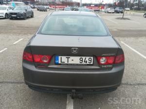 Pelēks Honda Accord 2007 Daugavpils, ar dzinēja tilpumu 2.20 L un nobraukumu 322 tūkst. km par 2500 €, foto 3 vietnē AUTOMOTO.COM.LV