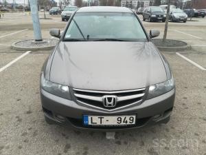 Pelēks Honda Accord 2007 Daugavpils, ar dzinēja tilpumu 2.20 L un nobraukumu 322 tūkst. km par 2500 €, foto 4 vietnē AUTOMOTO.COM.LV