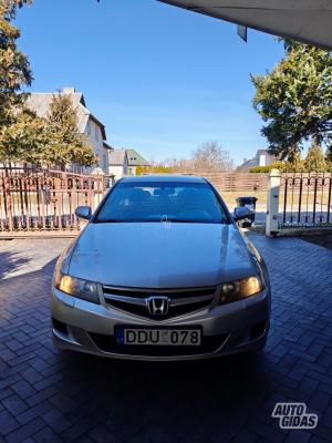 Pelēks Honda Accord 2007 Gargždai, ar dzinēja tilpumu 2.00 L un nobraukumu 380 tūkst. km par 2499 €, foto 4 vietnē AUTOMOTO.COM.LV
