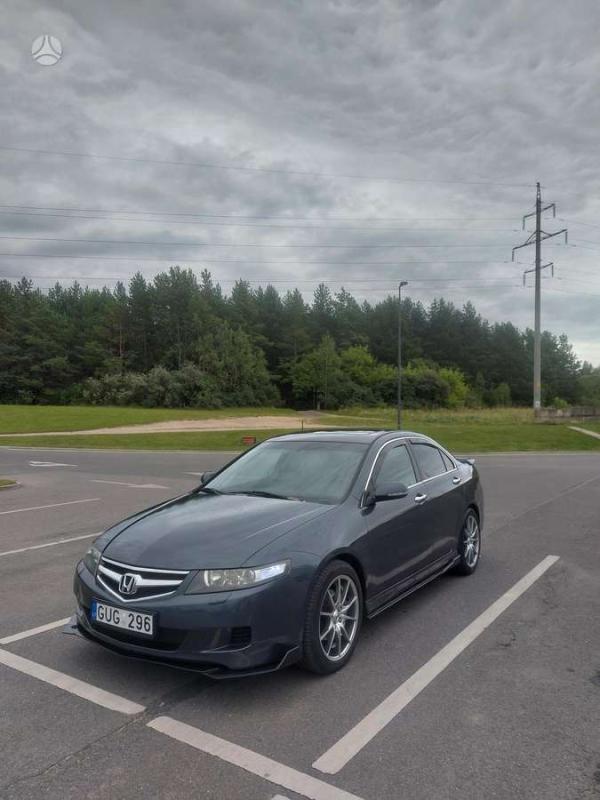 Pelēks Honda Accord 2007 Utena, ar dzinēja tilpumu 2.20 L un nobraukumu 264 tūkst. km par 32 €, foto 1 vietnē AUTOMOTO.COM.LV