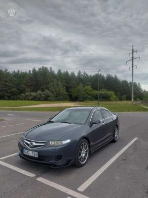 Pelēks Honda Accord 2007 Utena, ar dzinēja tilpumu 2.20 L un nobraukumu 264 tūkst. km par 32 €, foto  vietnē AUTOMOTO.COM.LV