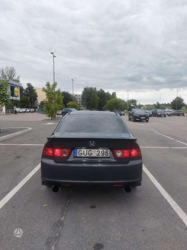 Pelēks Honda Accord 2007 Utena, ar dzinēja tilpumu 2.20 L un nobraukumu 264 tūkst. km par 32 €, foto 4 vietnē AUTOMOTO.COM.LV