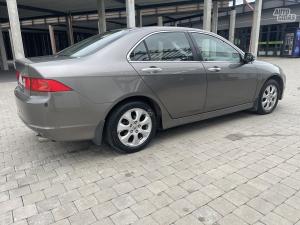Grey Honda Accord 2007 in Vilnius, with an engine capacity of 2.00 L and mileage of 180 thousand km for 1900 €, photo 13 on AUTOMOTO.COM.LV