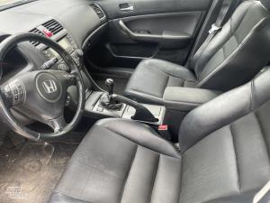 Grey Honda Accord 2007 in Vilnius, with an engine capacity of 2.00 L and mileage of 180 thousand km for 1900 €, photo 26 on AUTOMOTO.COM.LV
