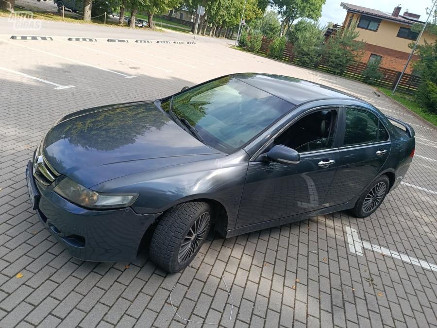 Pelēks Honda Accord 2007 Šauļi, ar dzinēja tilpumu 2.20 L un nobraukumu 460 tūkst. km par 1150 €, foto 4 vietnē AUTOMOTO.COM.LV