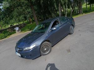 Pelēks Honda Accord 2007 Šauļi, ar dzinēja tilpumu 2.20 L un nobraukumu 460 tūkst. km par 1150 €, foto 11 vietnē AUTOMOTO.COM.LV